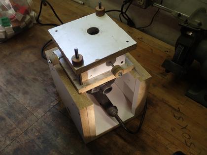 Doubly-Modular Sculpture – Christopher Carlson